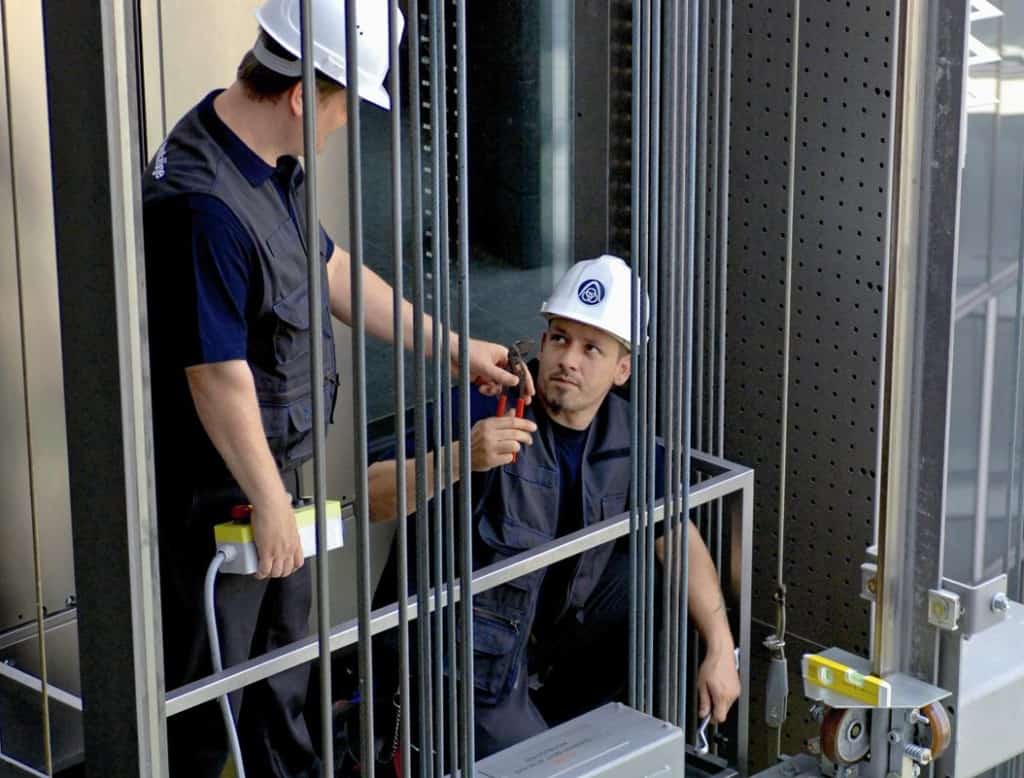 How Real-Time Data Keeps Elevators Running - RTInsights